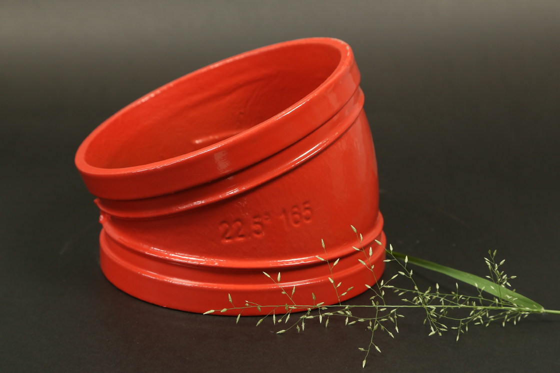 22.5° Grooved End Pipe Fittings Polished Finish For DN60--DN426 Piping ...